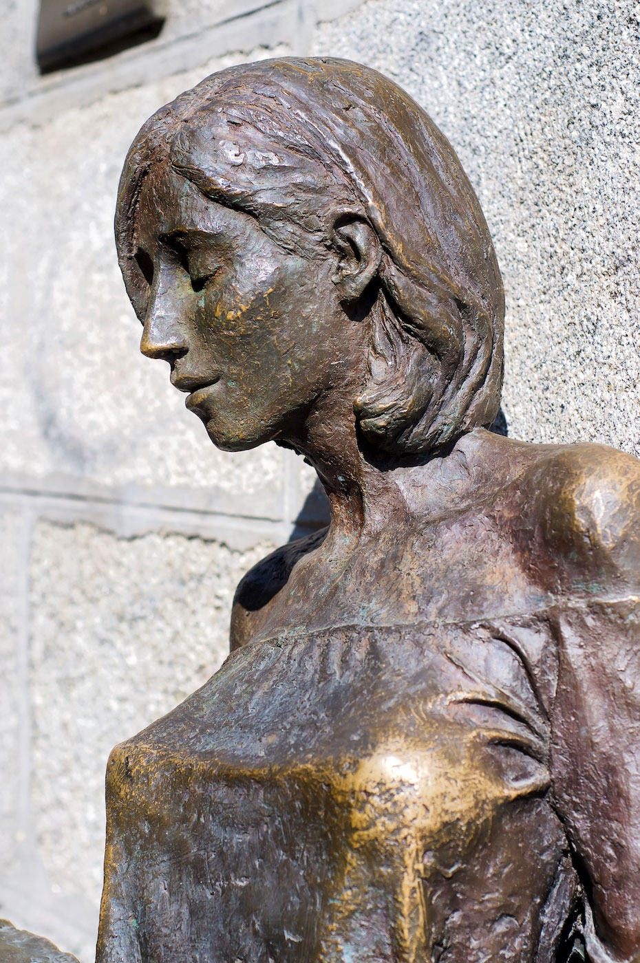 Socha "Za Júliou" - Španielsko - PlaceMania